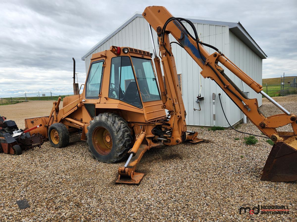 1981 Case 580D Loader Backhoe (Non-Runner)